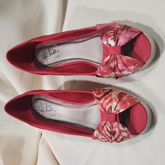 Life Stride | Shoes | Life Stride Orange Wedges | Poshmark